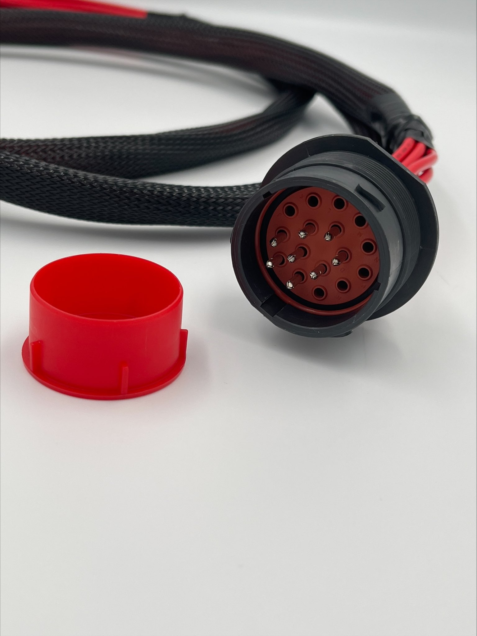 彰明電子有限公司 | DEUTSCH HDP20 車用配線