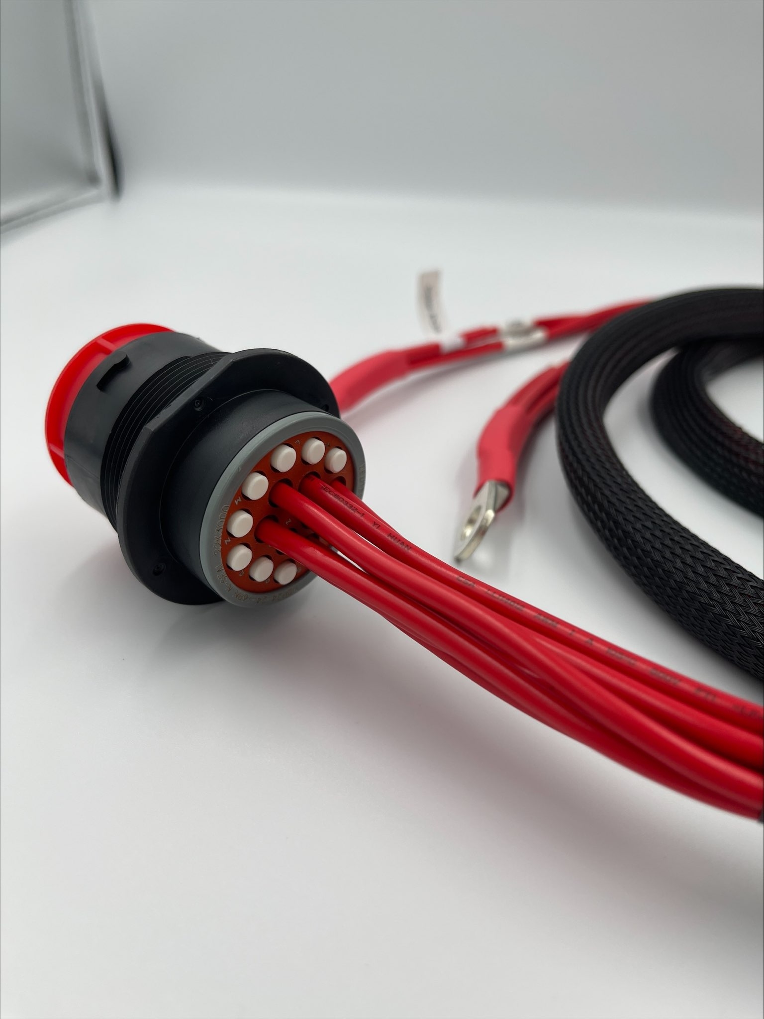 彰明電子有限公司 | DEUTSCH HDP20 車用配線